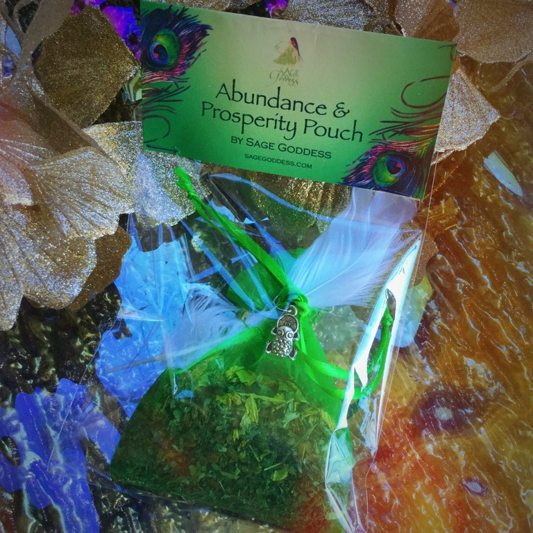 Prosperity Pouch for tapping into your power to manifest success - Sage ...