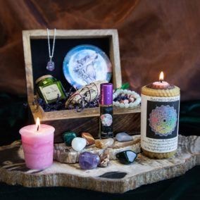 SG Anniversary Intuitive Treasure Boxes for the gift of a magical surprise