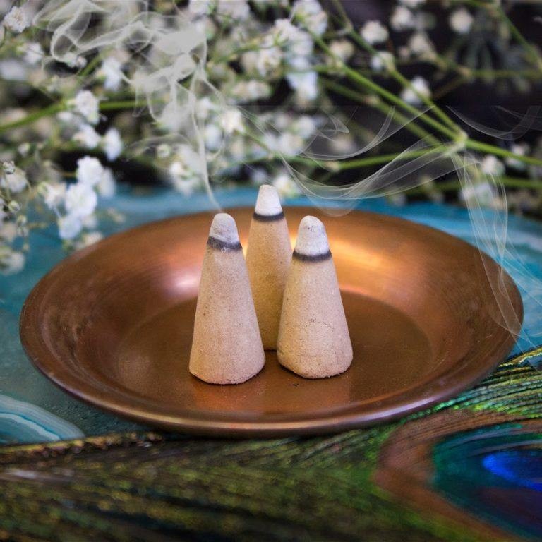 Small Incense Cones for Soothing Your Spirit and Deepening Your