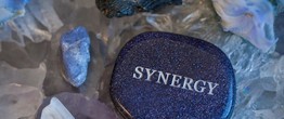 November Gem Wise Kit: Synergy 12 crystals of ascension and manifestation