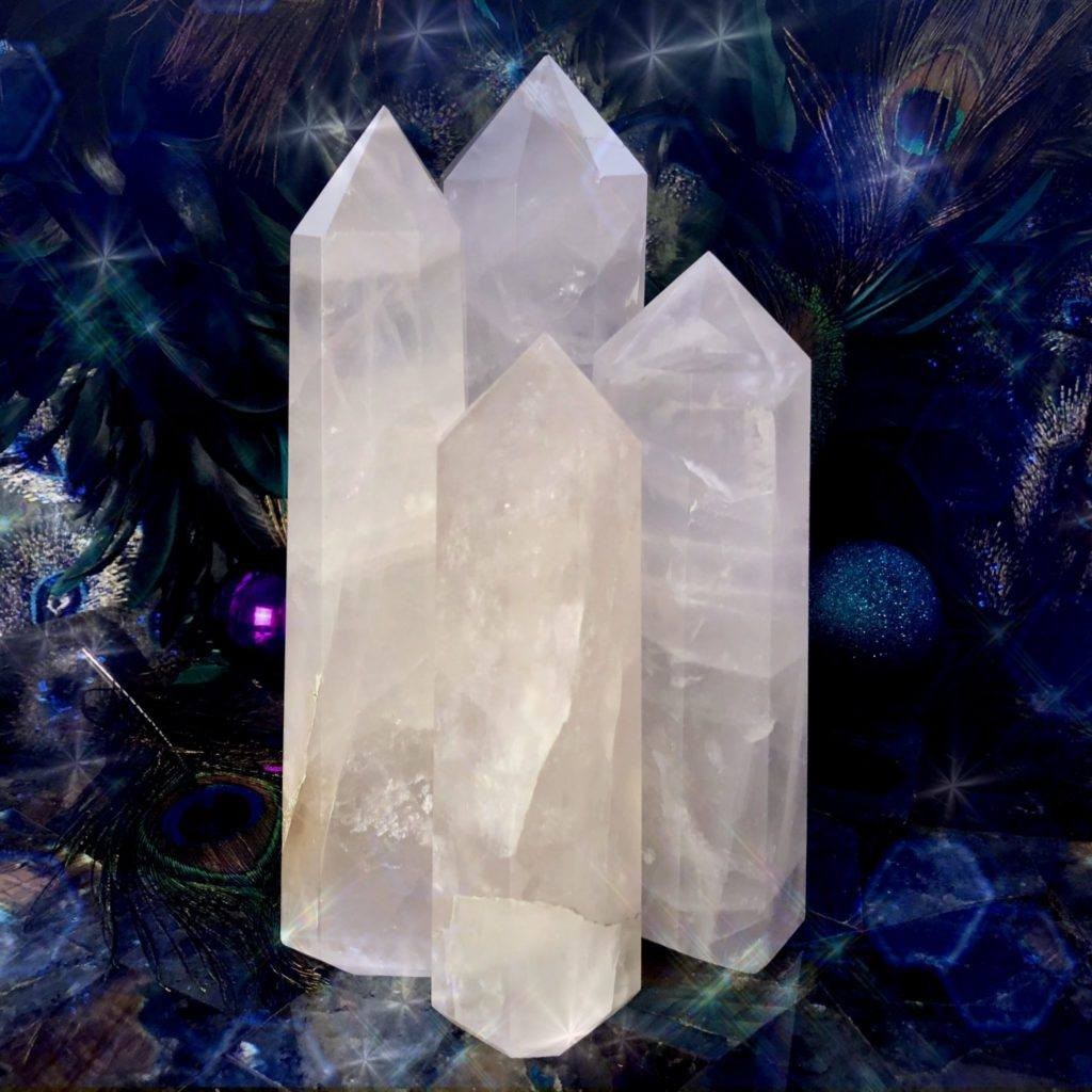Large Amplification Clear Quartz Generators with Intuitively Chosen ...