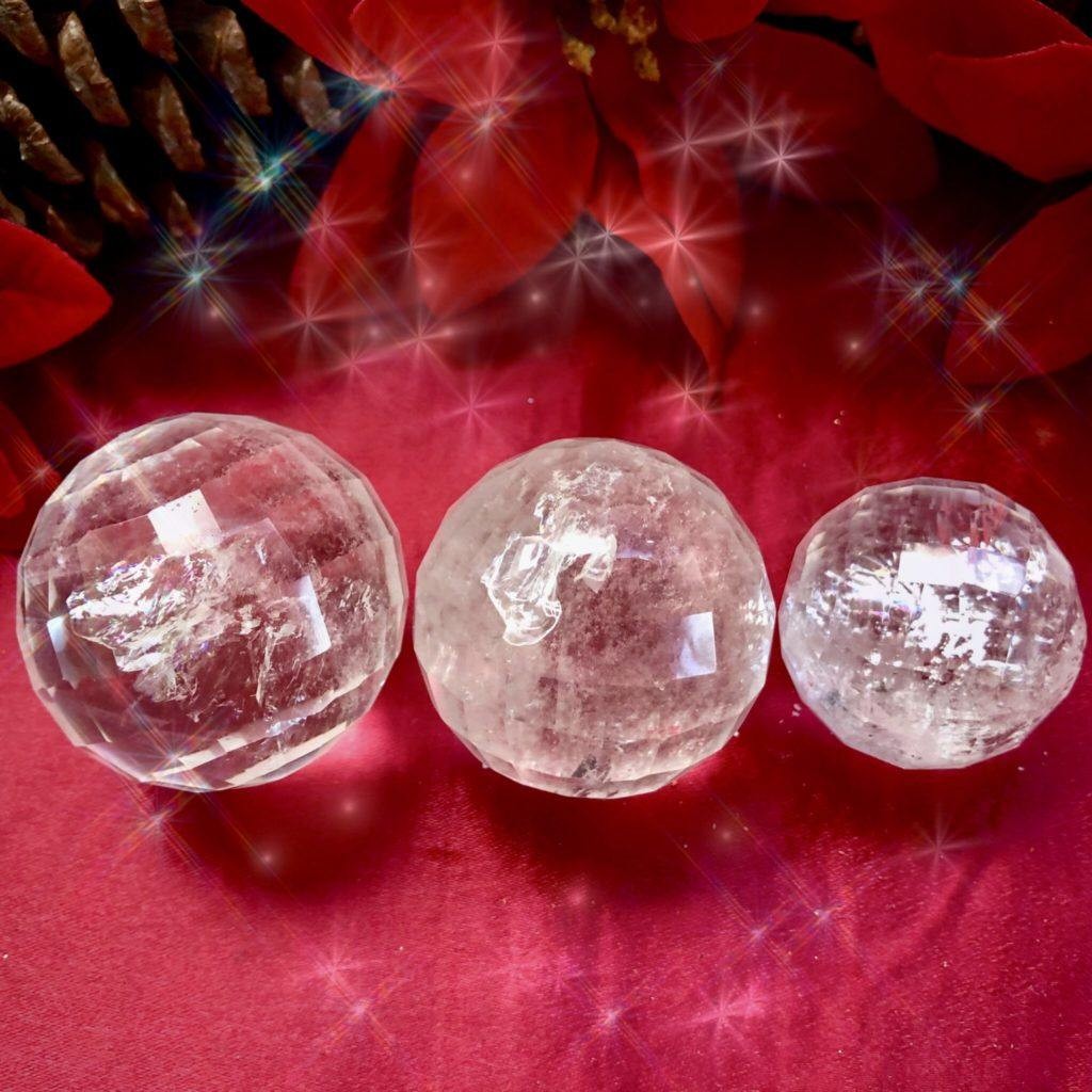 Faceted Clear Quartz Amplification Spheres with Intuitively Chosen Perfume