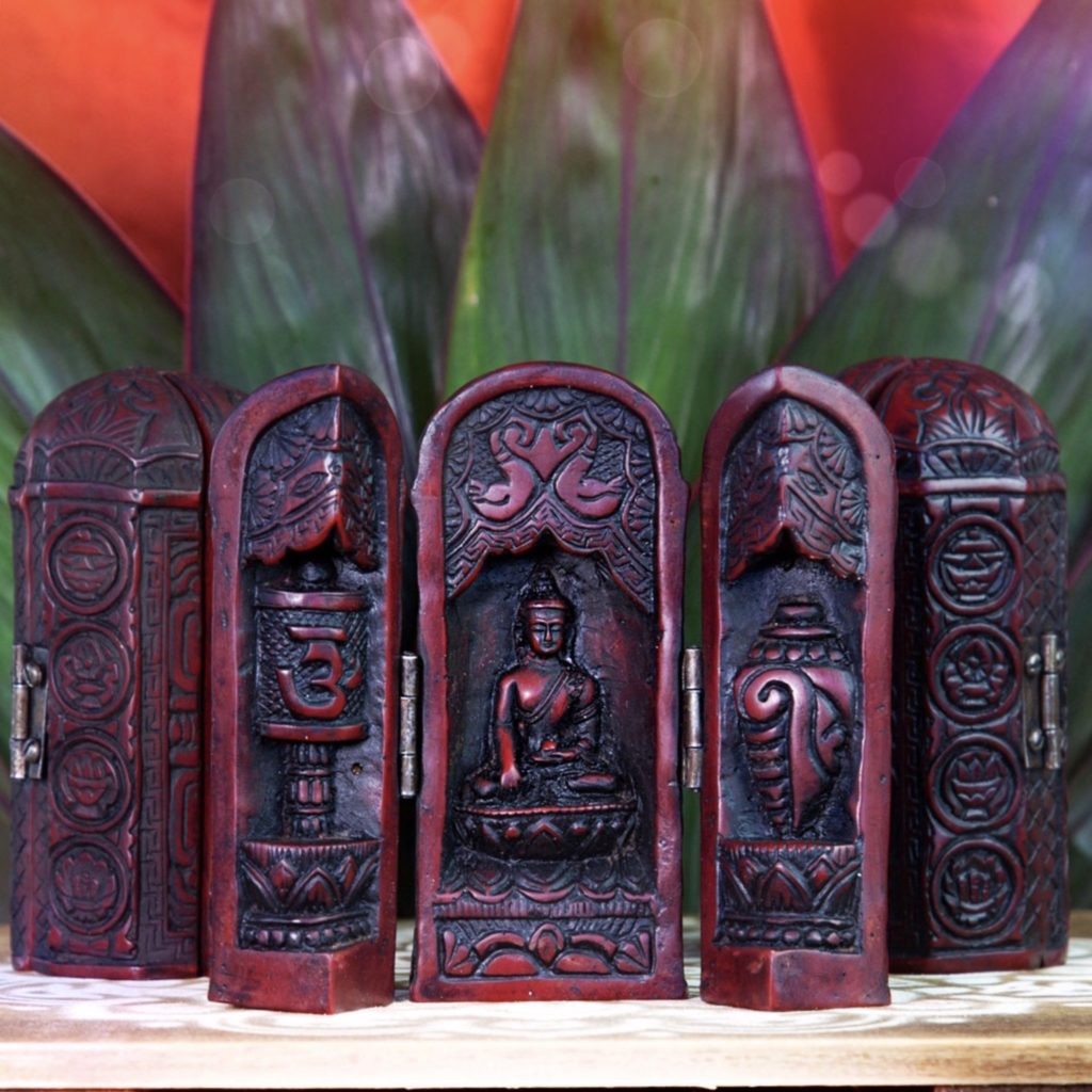 Traveling altar for creating intentional sacred space on the go