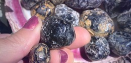 Natural Apache Tear Obsidian for mourning, releasing, and letting go ...
