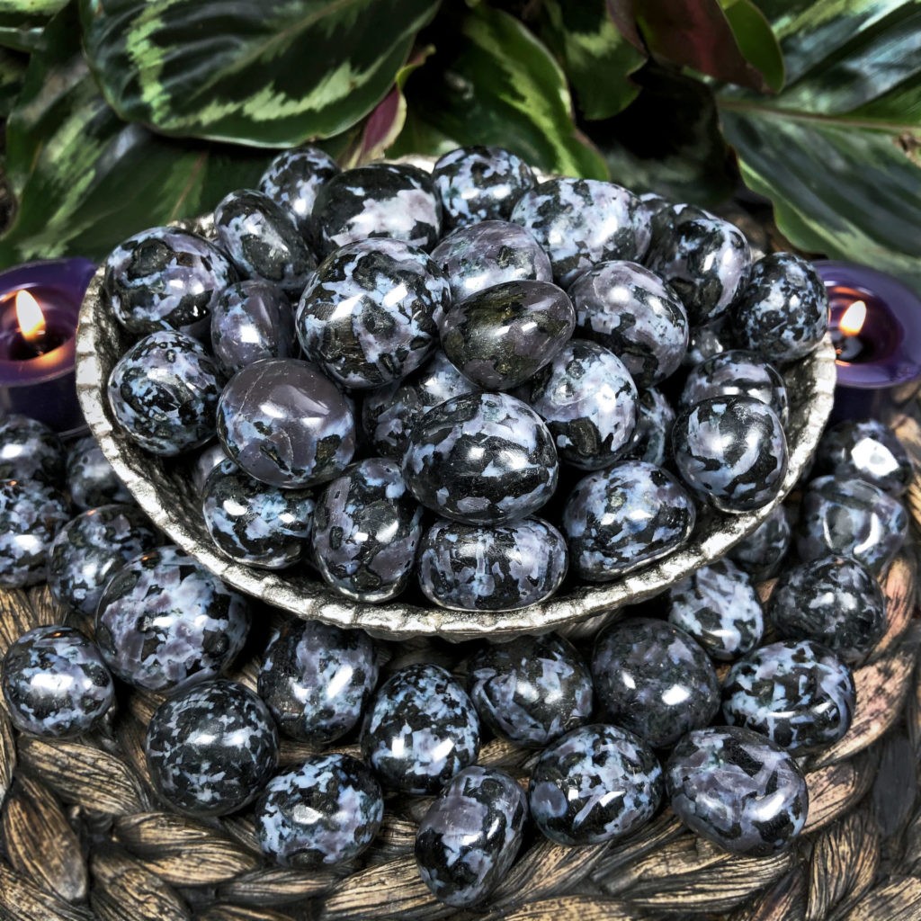 Merlinite: Medium Tumbled to activate your psychic gifts