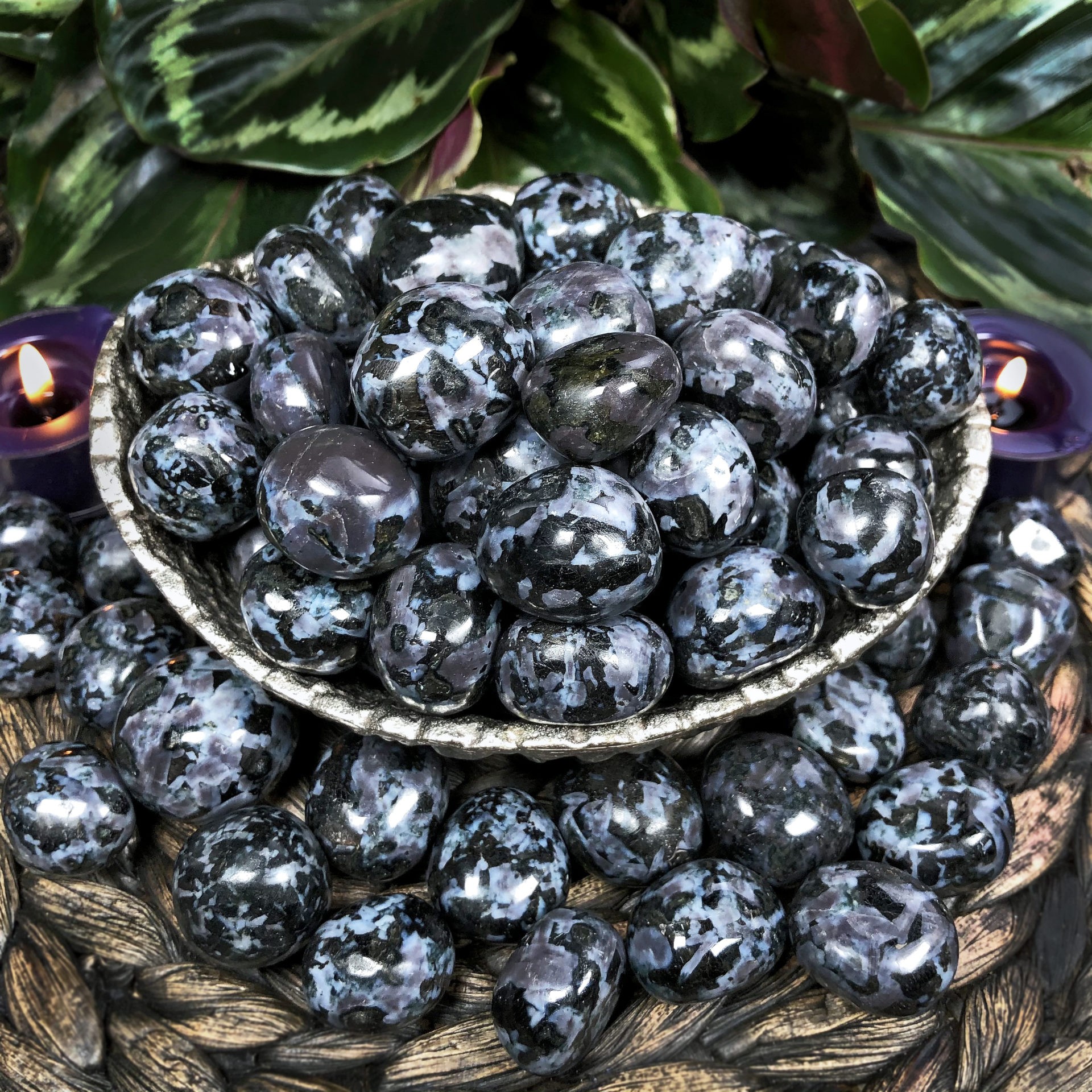 Merlinite: Medium Tumbled to activate your psychic gifts