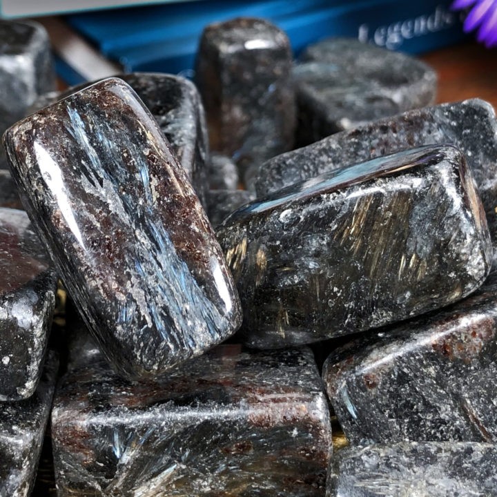 Arfvedsonite: Medium Tumbled for powerfully manifesting your dreams