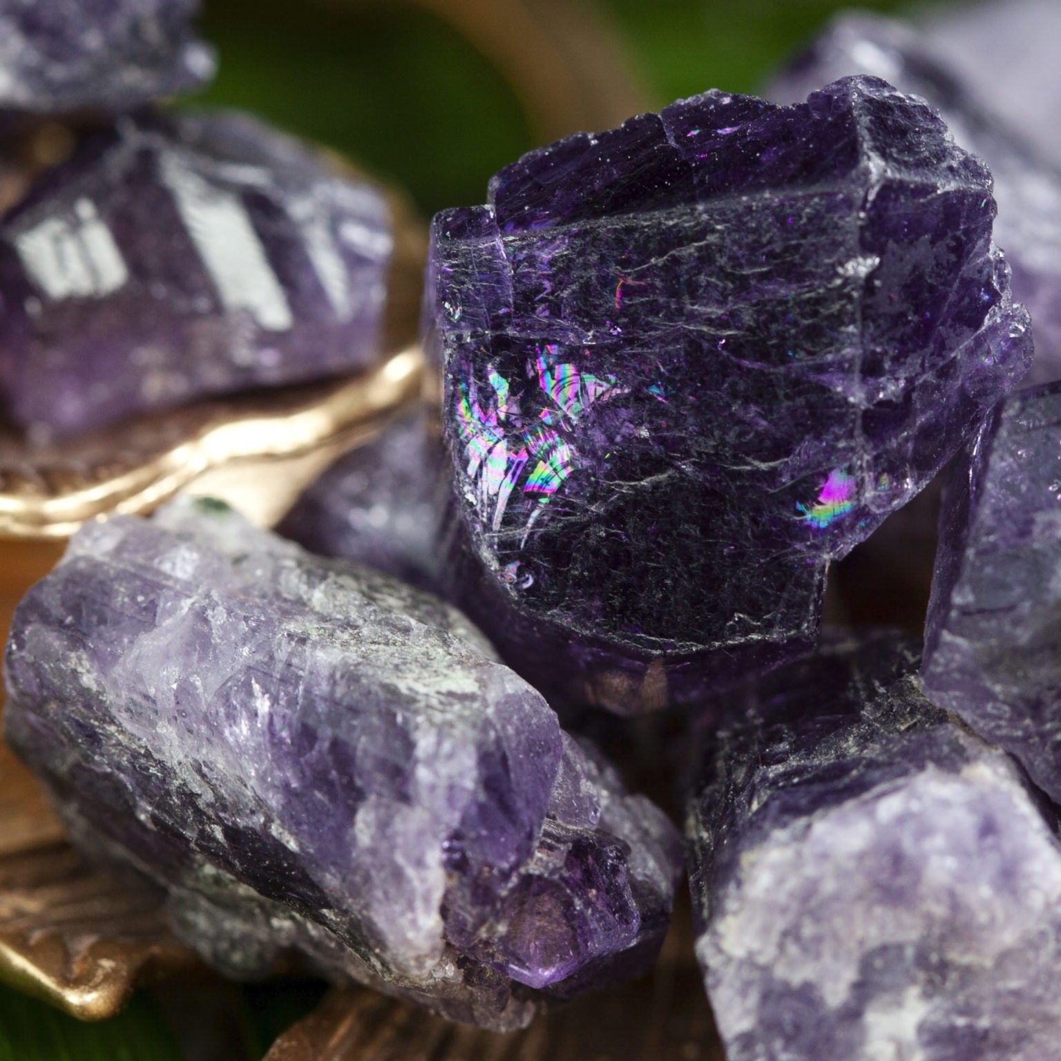 Natural Purple Scapolite to call in divine guidance and release old ...