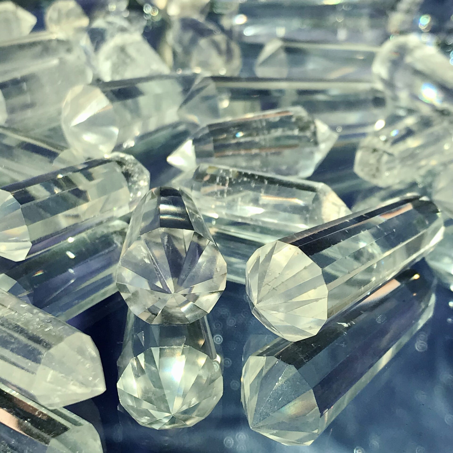 Sage Goddess Mini Clear Quartz Vogel for expansive healing