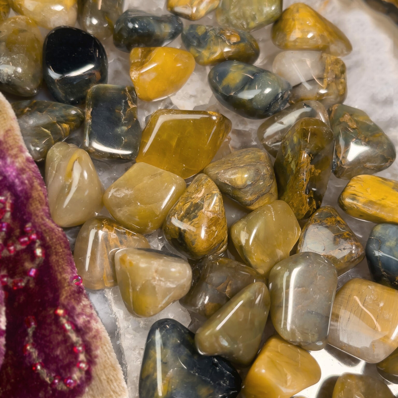 Tumbled Nellite for growth & transformation - Sage Goddess