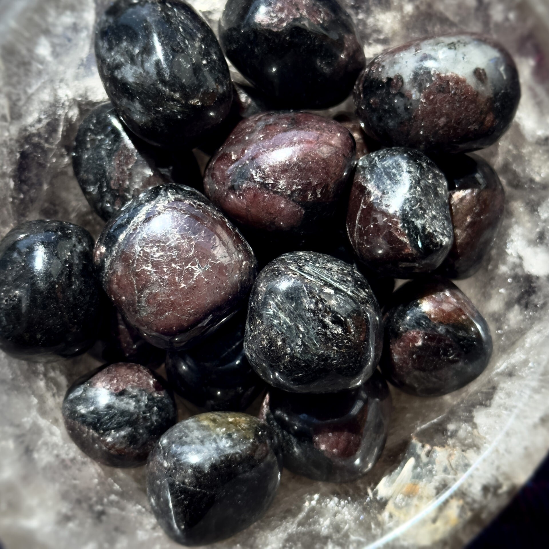Tumbled Arfvedsonite for manifesting your dreams - Sage Goddess