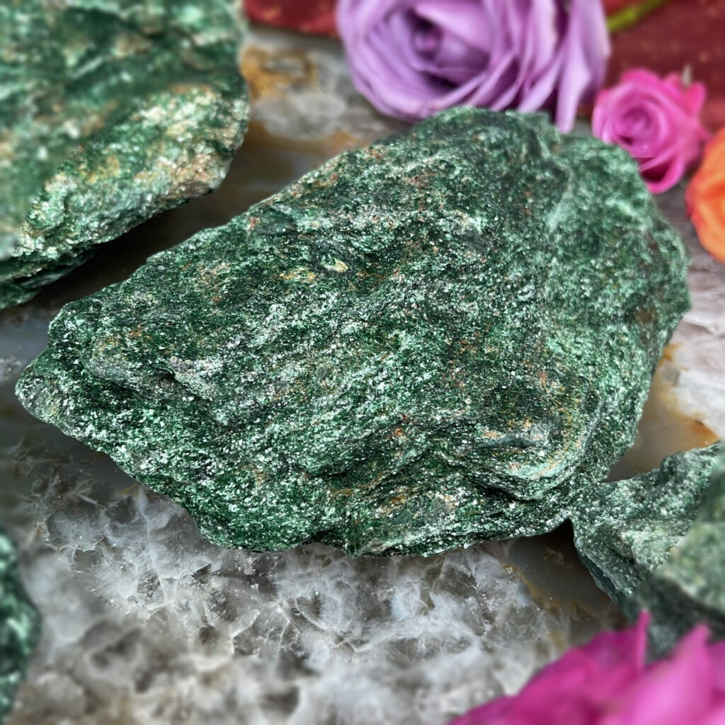 Sage Goddess Natural Fuchsite for love and heart healing