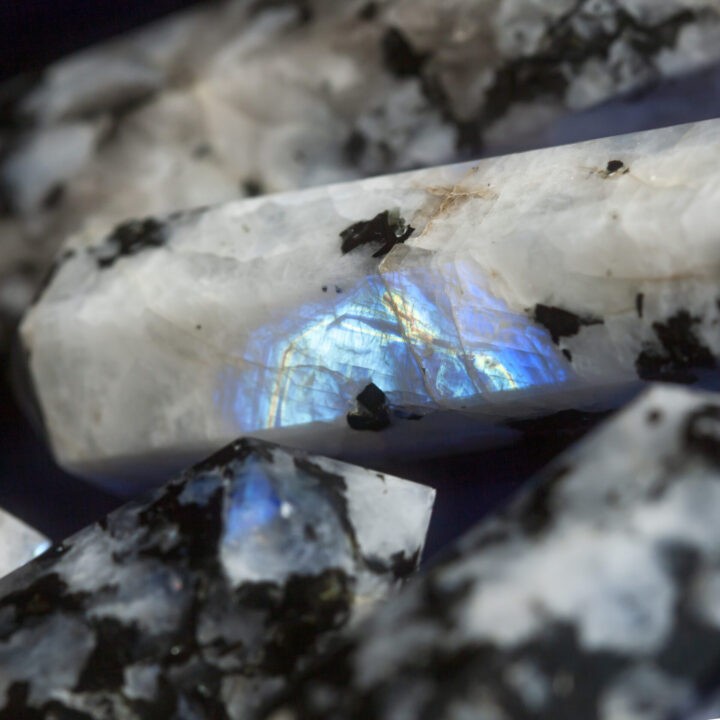 Lunar_Magic_Rainbow_Moonstone_Double_Terminated_Wand_DD_3of4_12_3