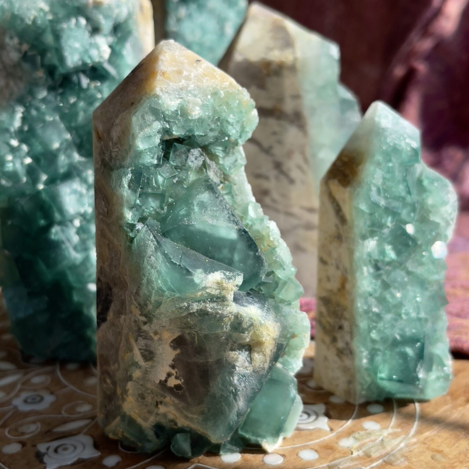 Sage Goddess - Crystals, Gems, Perfumes, Chakra & Astrology Tools