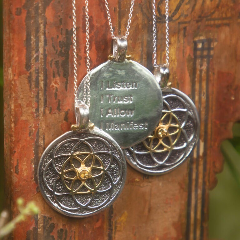 Sage Goddess - Crystals, Gems, Perfumes, Chakra & Astrology Tools