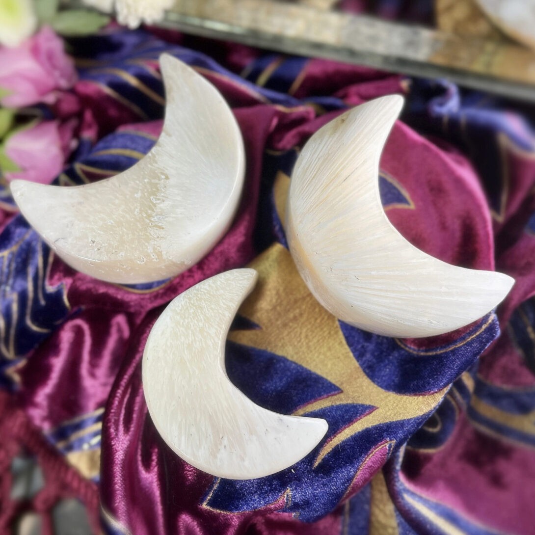 Sage Goddess Scolecite Channeling Moon for higher realm connection