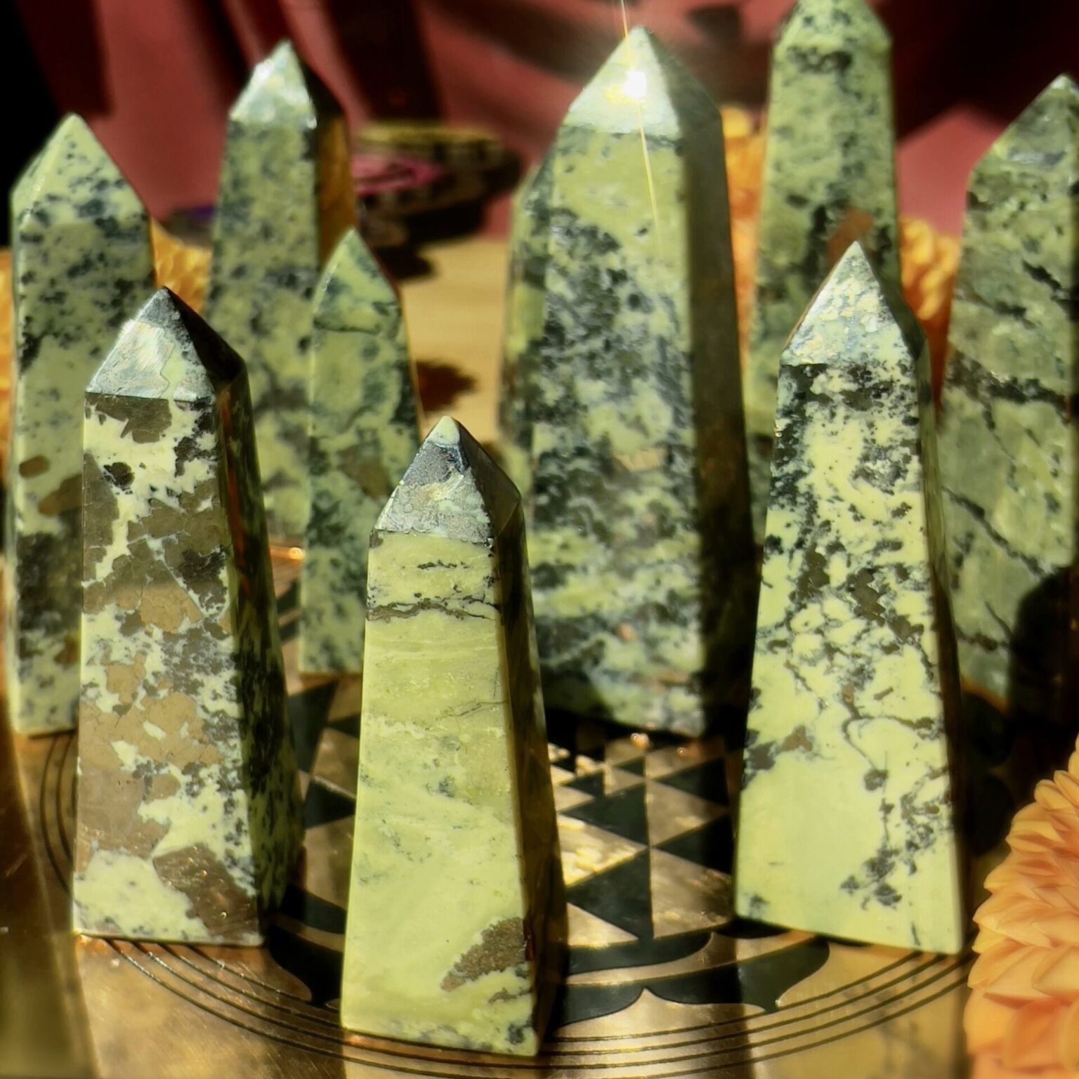 Sage Goddess - Crystals, Gems, Perfumes, Chakra & Astrology Tools