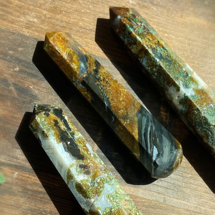 Grounding_Sardonyx_Massage_Wand_DD_3of3