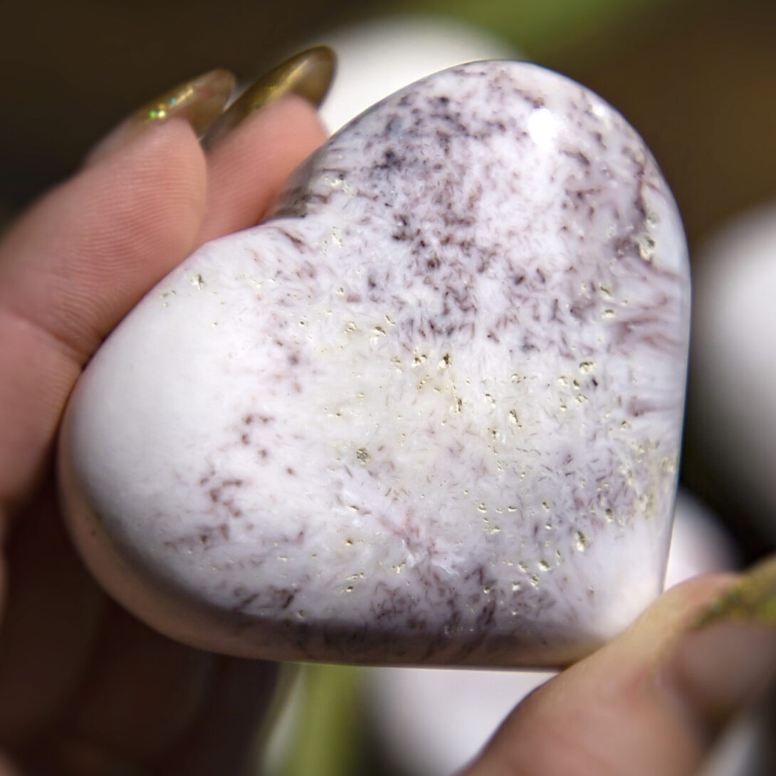 Sage Goddess Scolecite Lineage Healing Heart