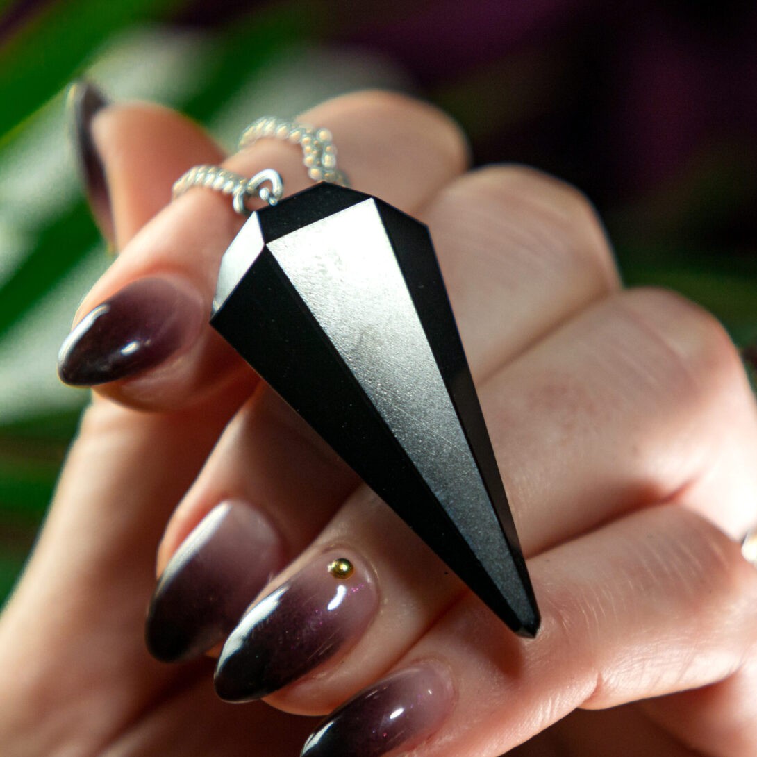 Crystal Gemstone Pendulums Online - Buy the Best Quartz Crystal Pendulums