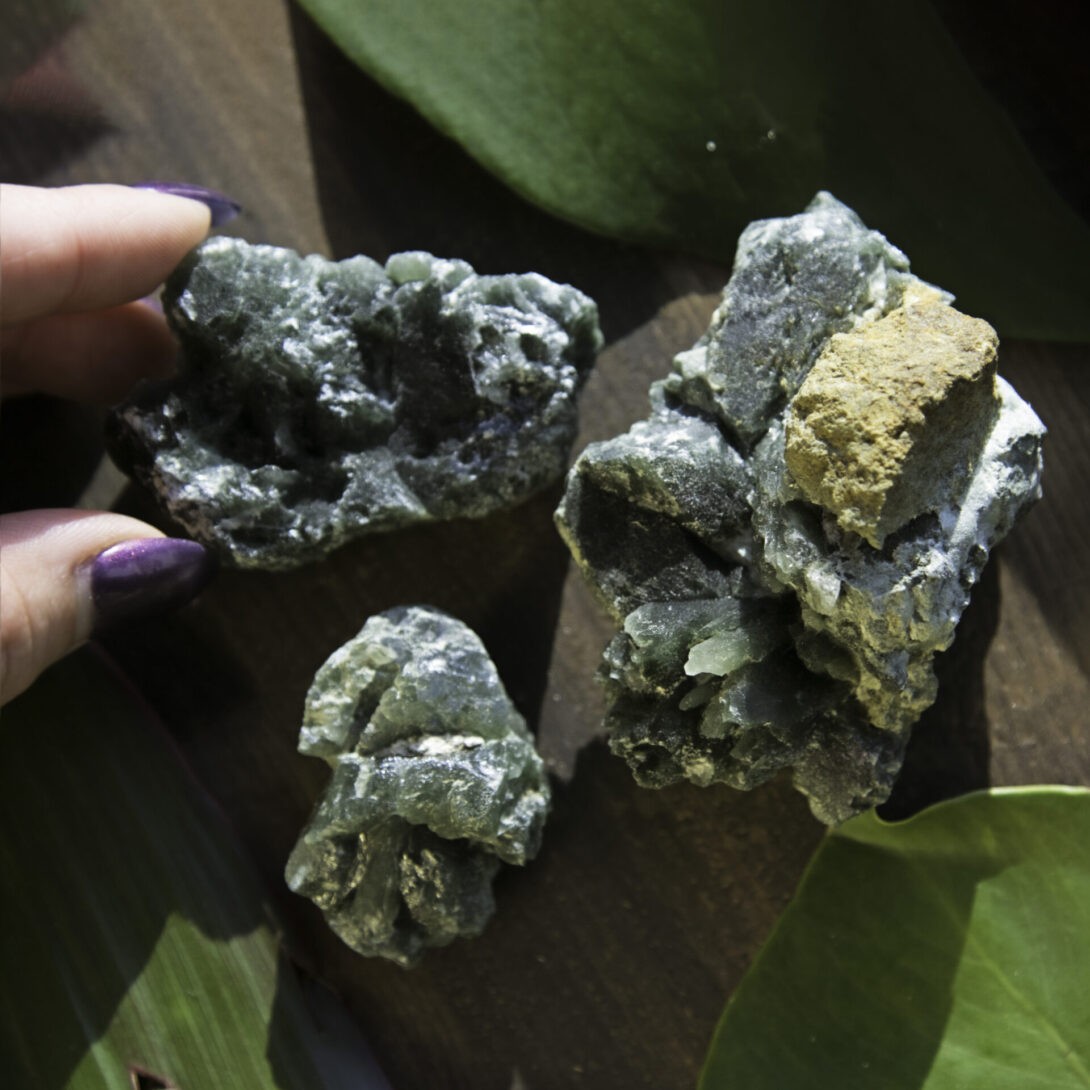 Sage Goddess Natural Master Healer Prase Quartz for total wellness