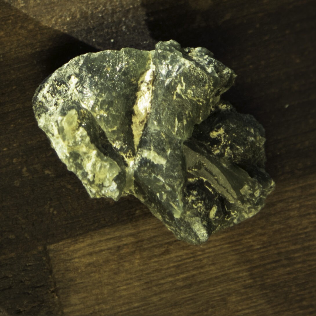 Sage Goddess Natural Master Healer Prase Quartz for total wellness