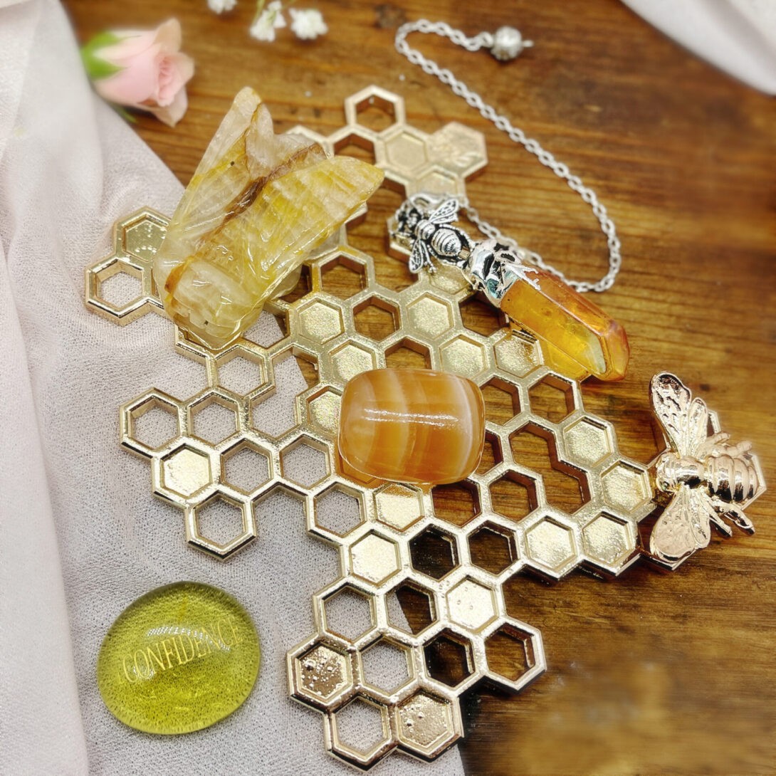 Sage Goddess Bee Confident Honeycomb Altar Set for faith in yourself