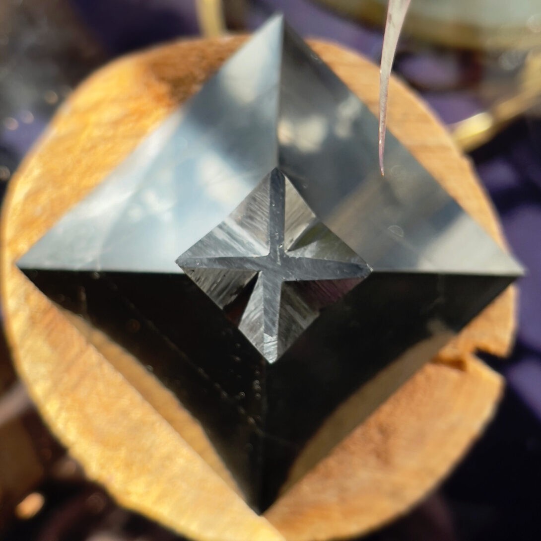 Sage Goddess Metatron’s Purify and Ascend Shungite Merkaba Pyramid