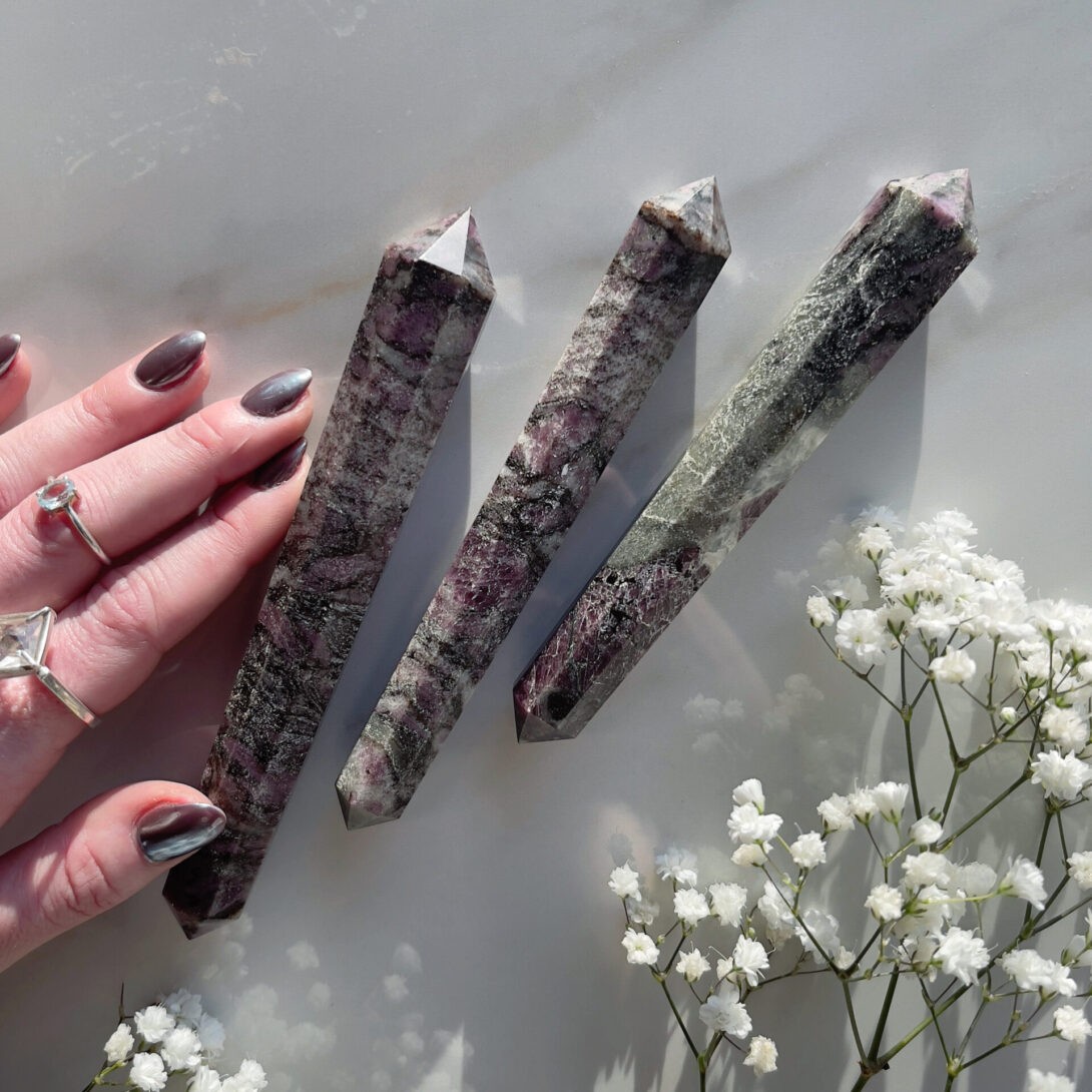 Sage Goddess Spinel in Matrix Manifestation Vogel