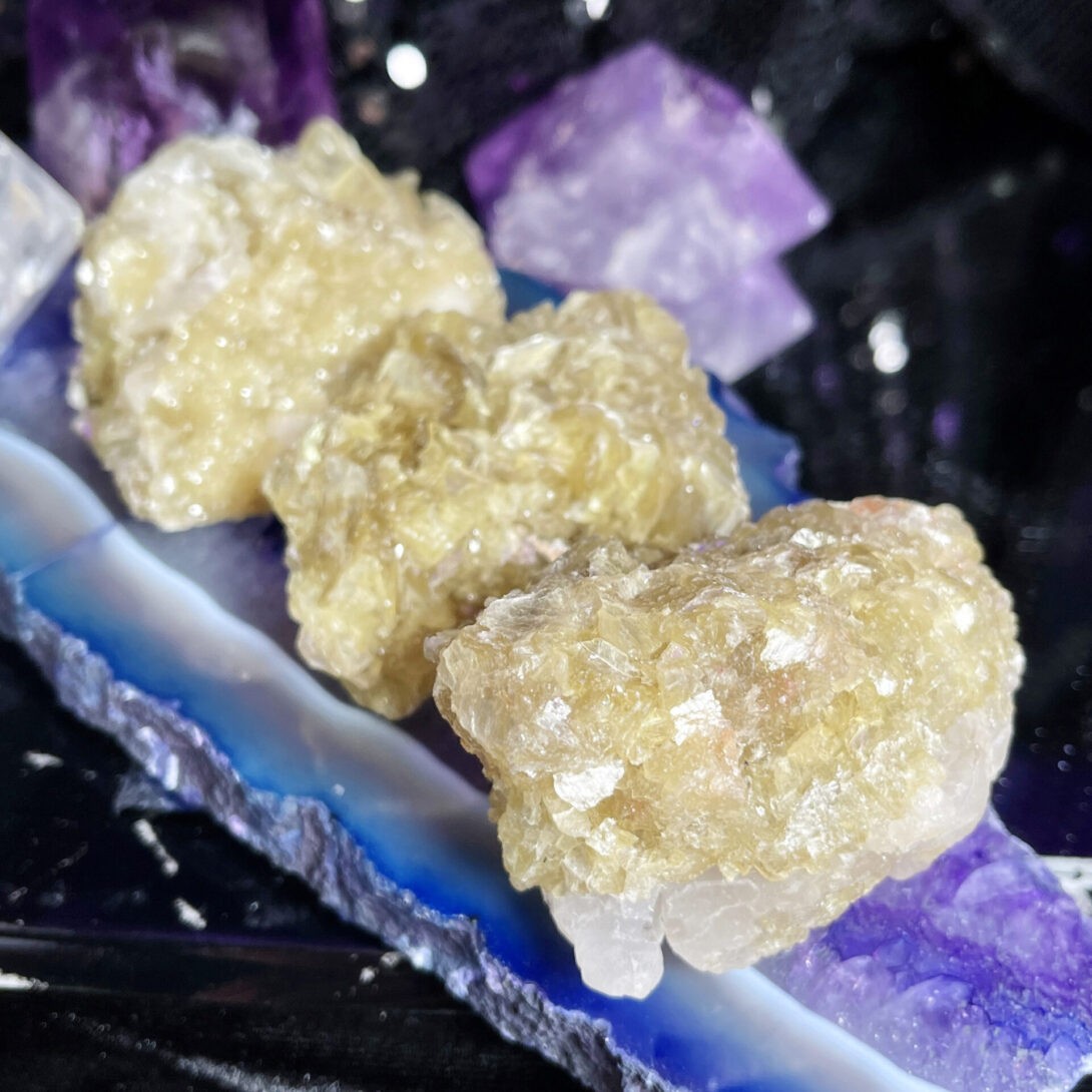 Natural Star Mica in Quartz