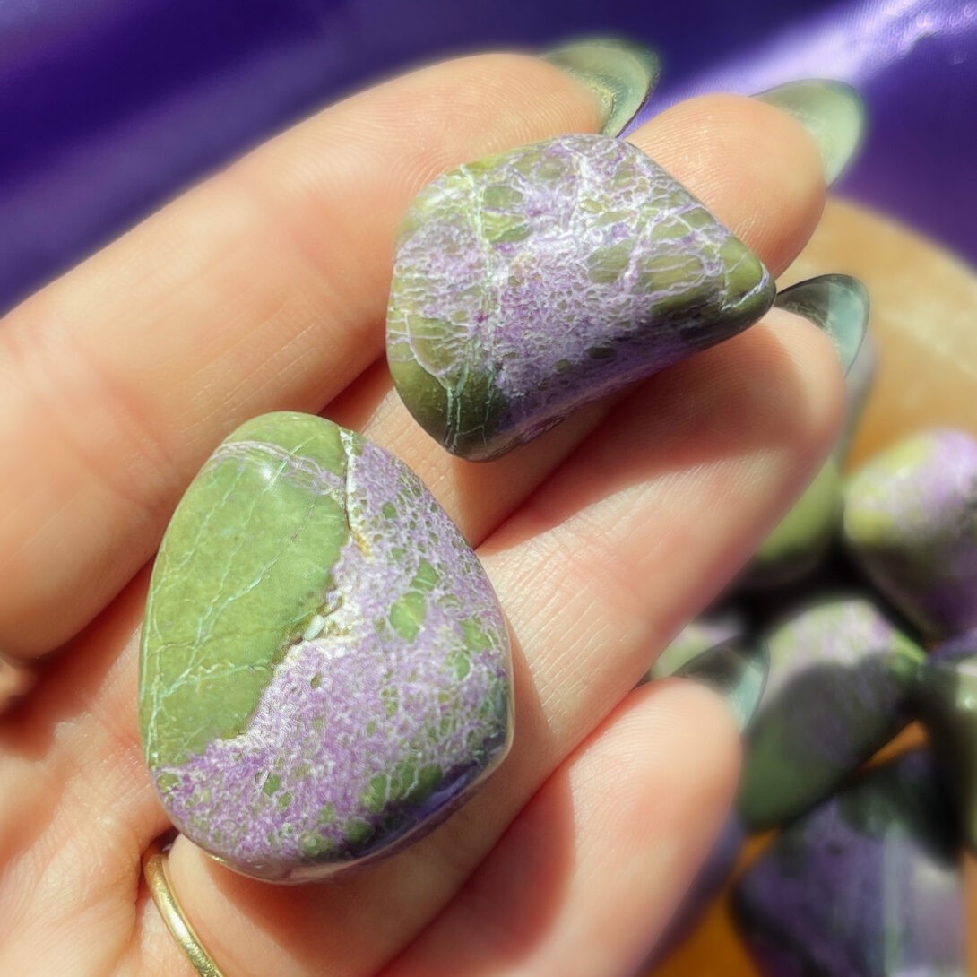 Sage Goddess Tumbled Atlantisite to strengthen your boundaries