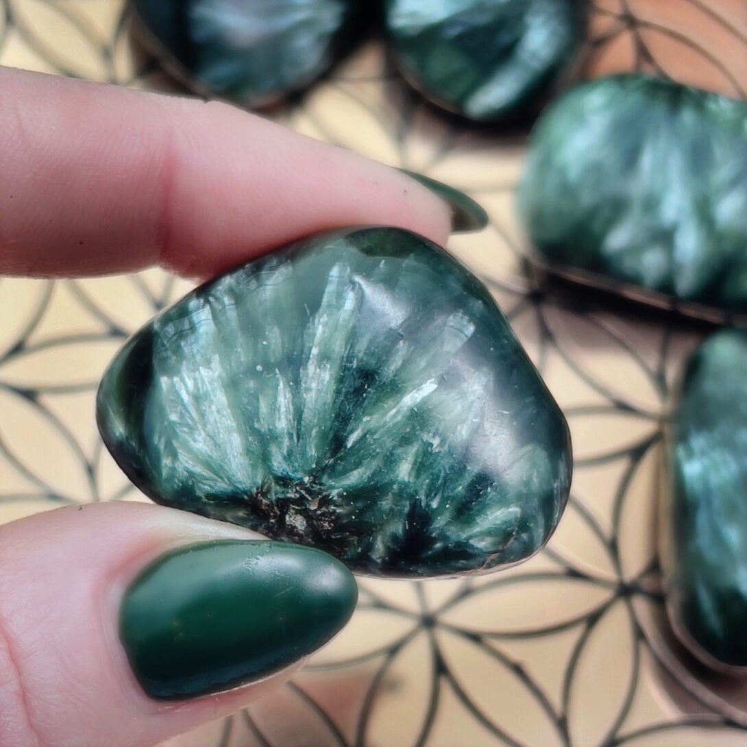 Sage Goddess Tumbled Seraphinite for angelic connection
