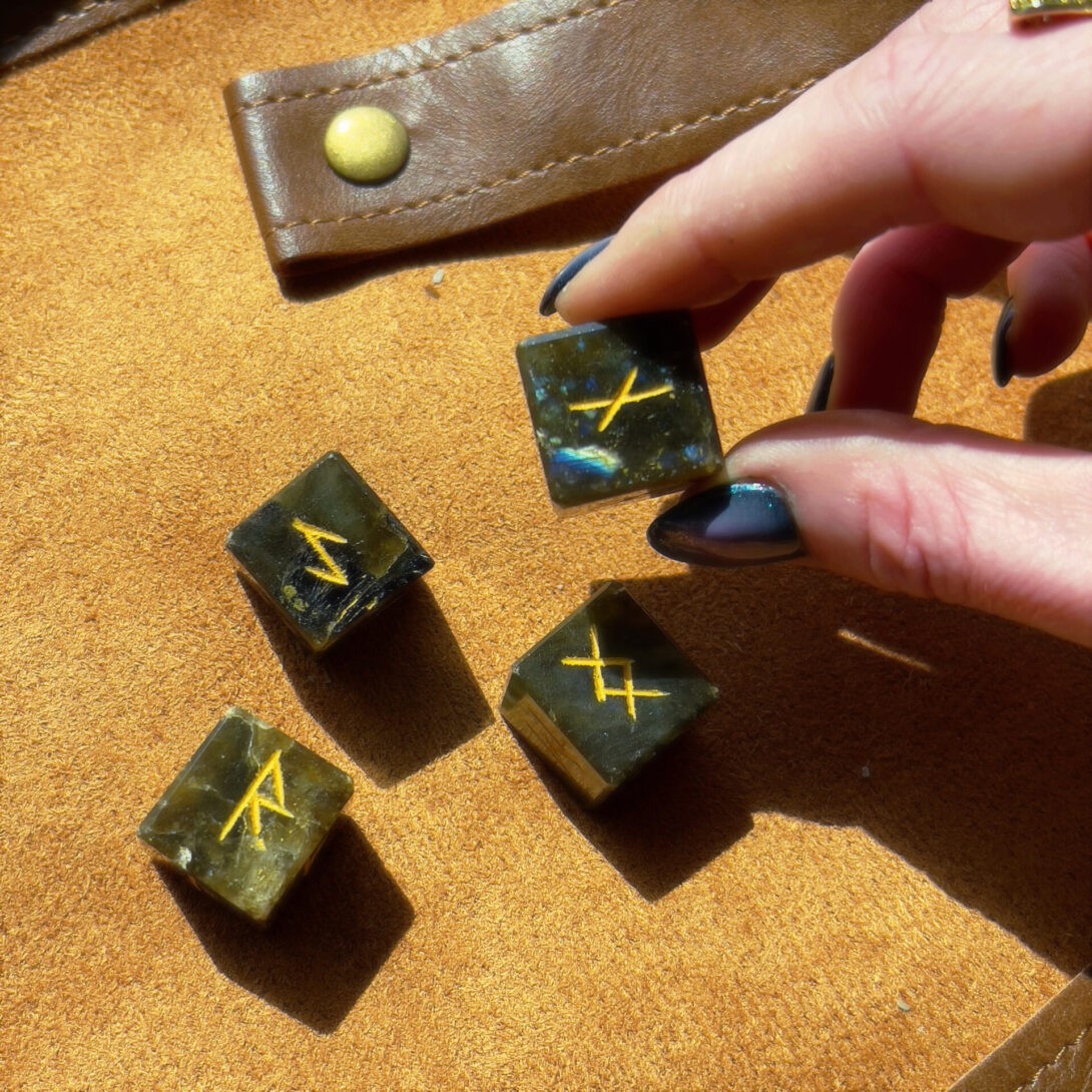 Sage Goddess Labradorite Rune Dice with Leather Scroll Casting Set