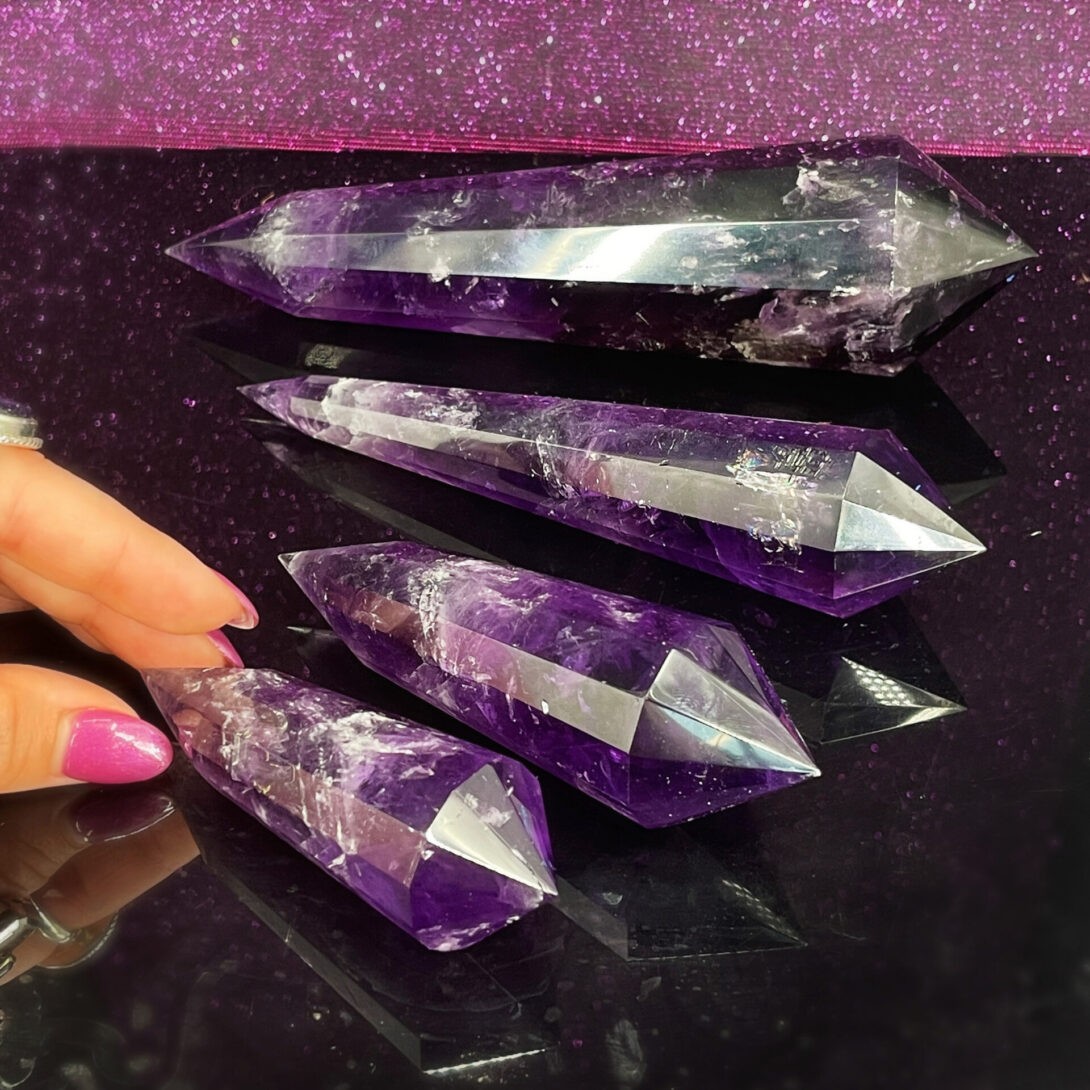 Amethyst Guide: Properties and Meaning - Sage Goddess