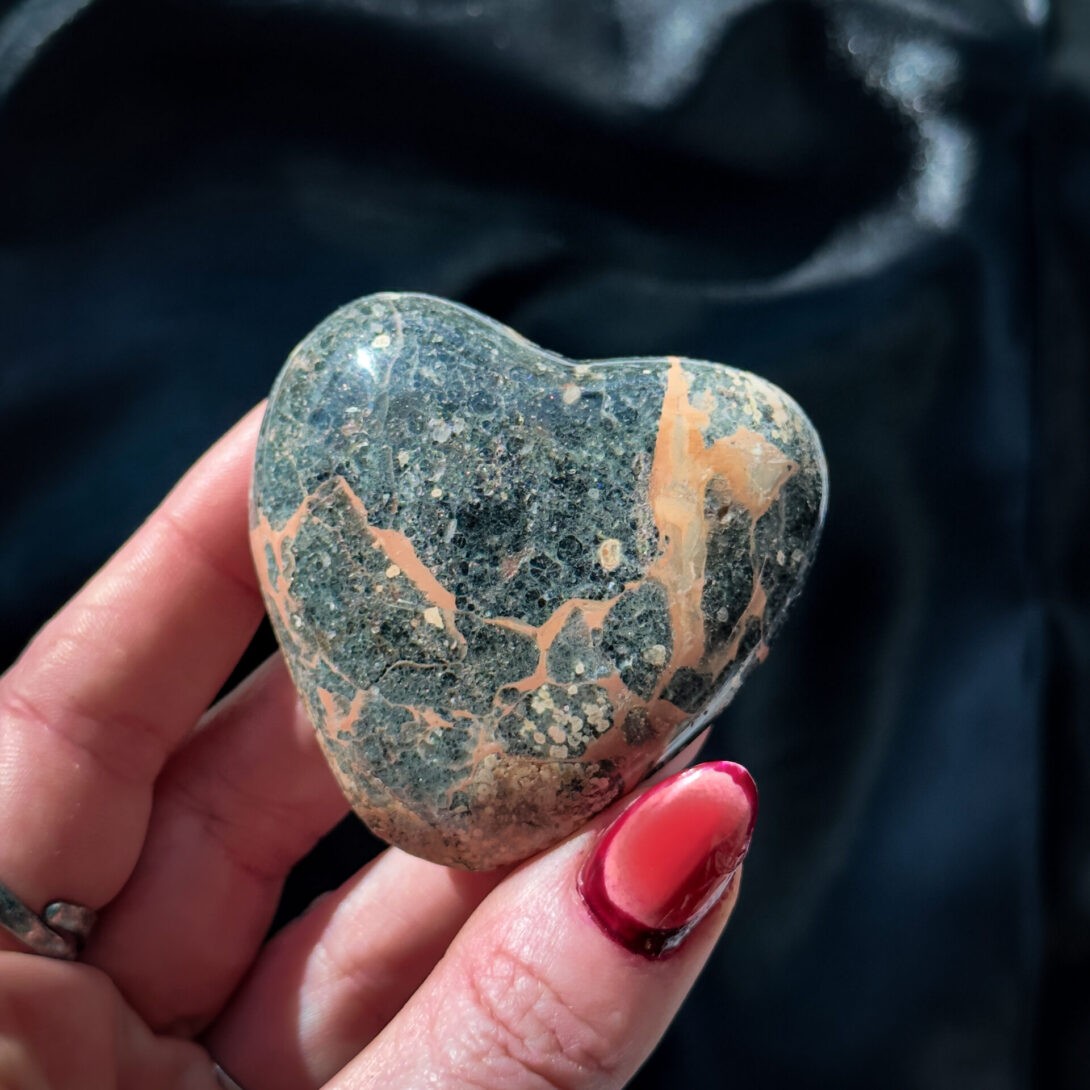 Fire Calcite Heart for positive energy flow & harmony - Sage Goddess